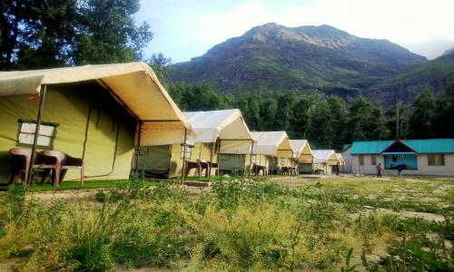 The Vinshar Sissu Huts